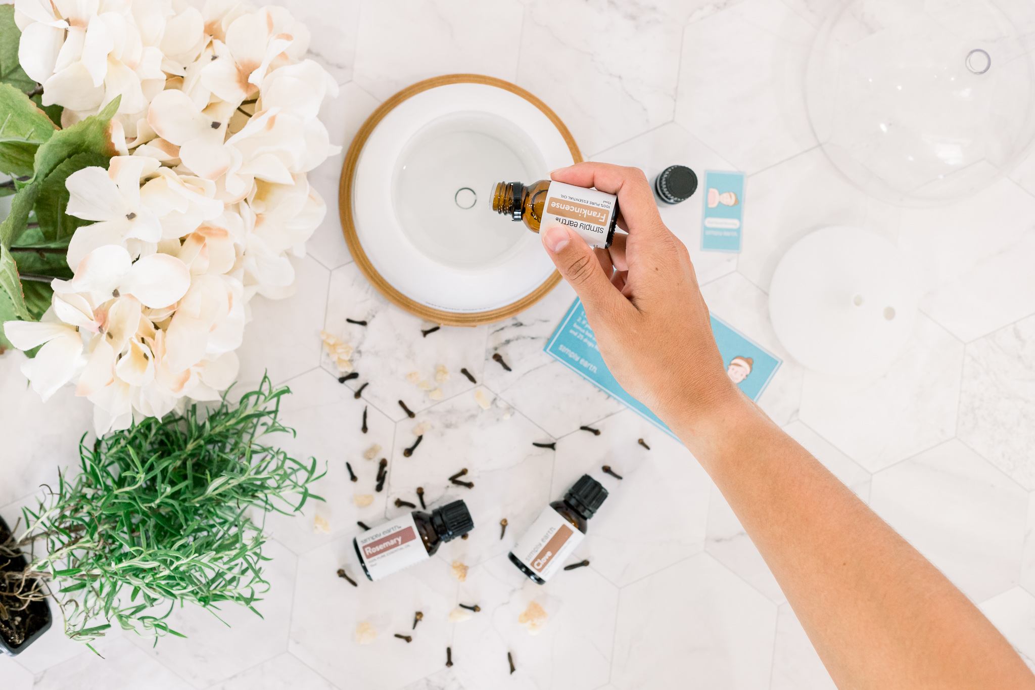 Feel Good Morning Essential Oil Diffuser Blend - Simply Earth Blog