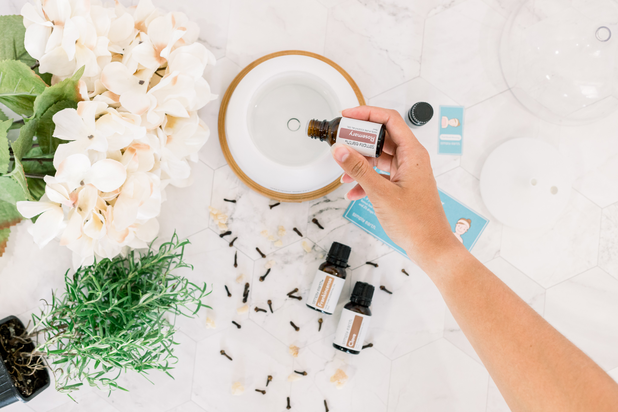 Feel Good Morning Essential Oil Diffuser Blend - Simply Earth Blog