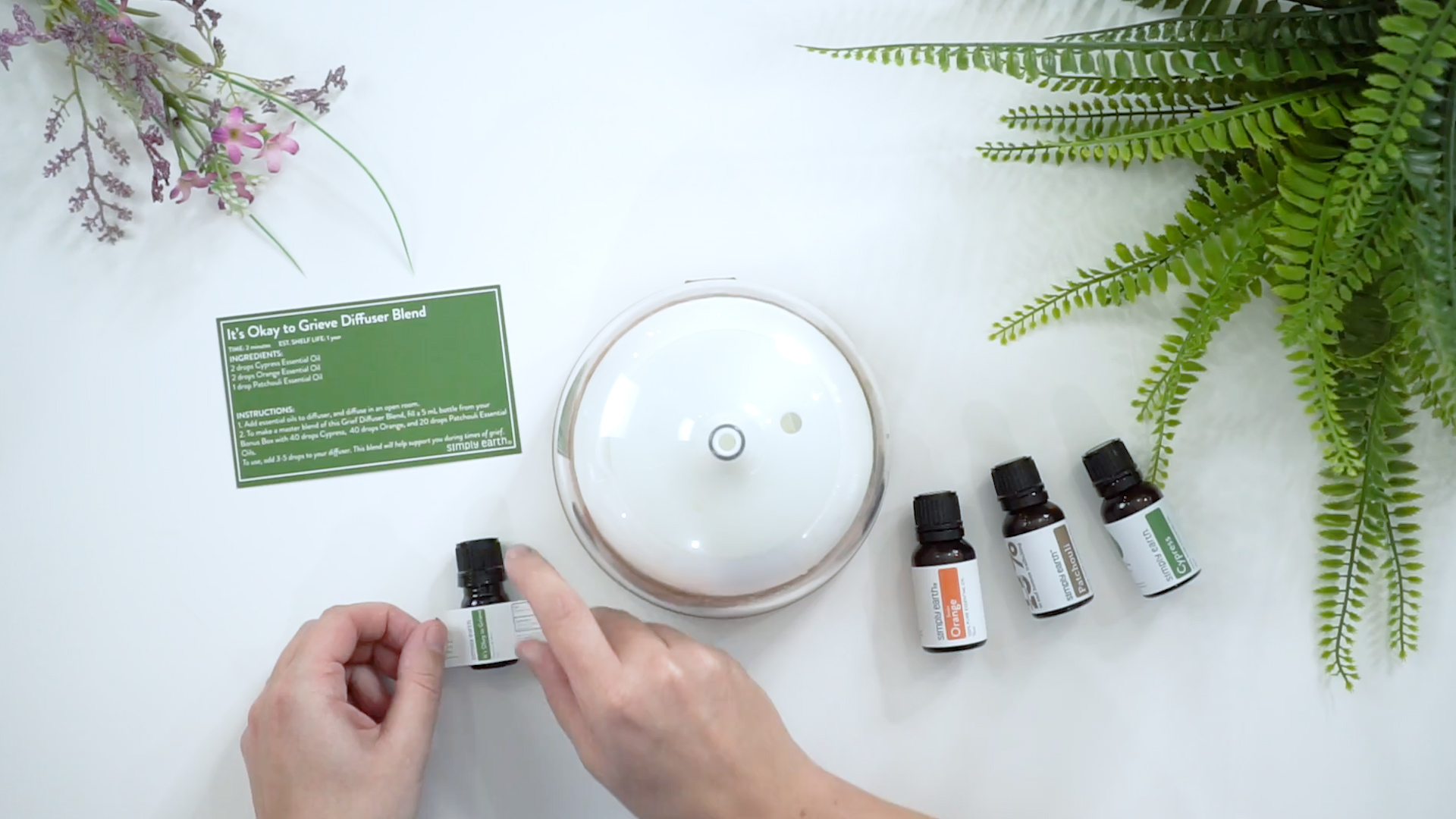 DIY Diffuser Blend Recipe for Loss and Grief - Simply Earth Blog