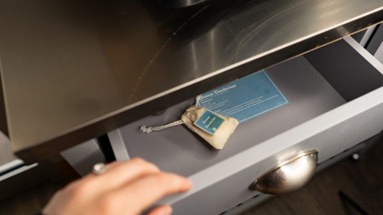 DIY Drawer Deodorizer: Easy and Natural Way to Keep It Fresh