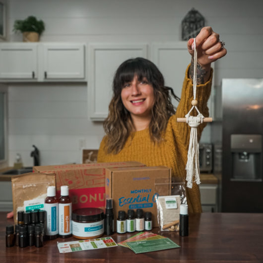 DIY Bead Diffuser Ornament for Passive Diffusion - Simply Earth Blog