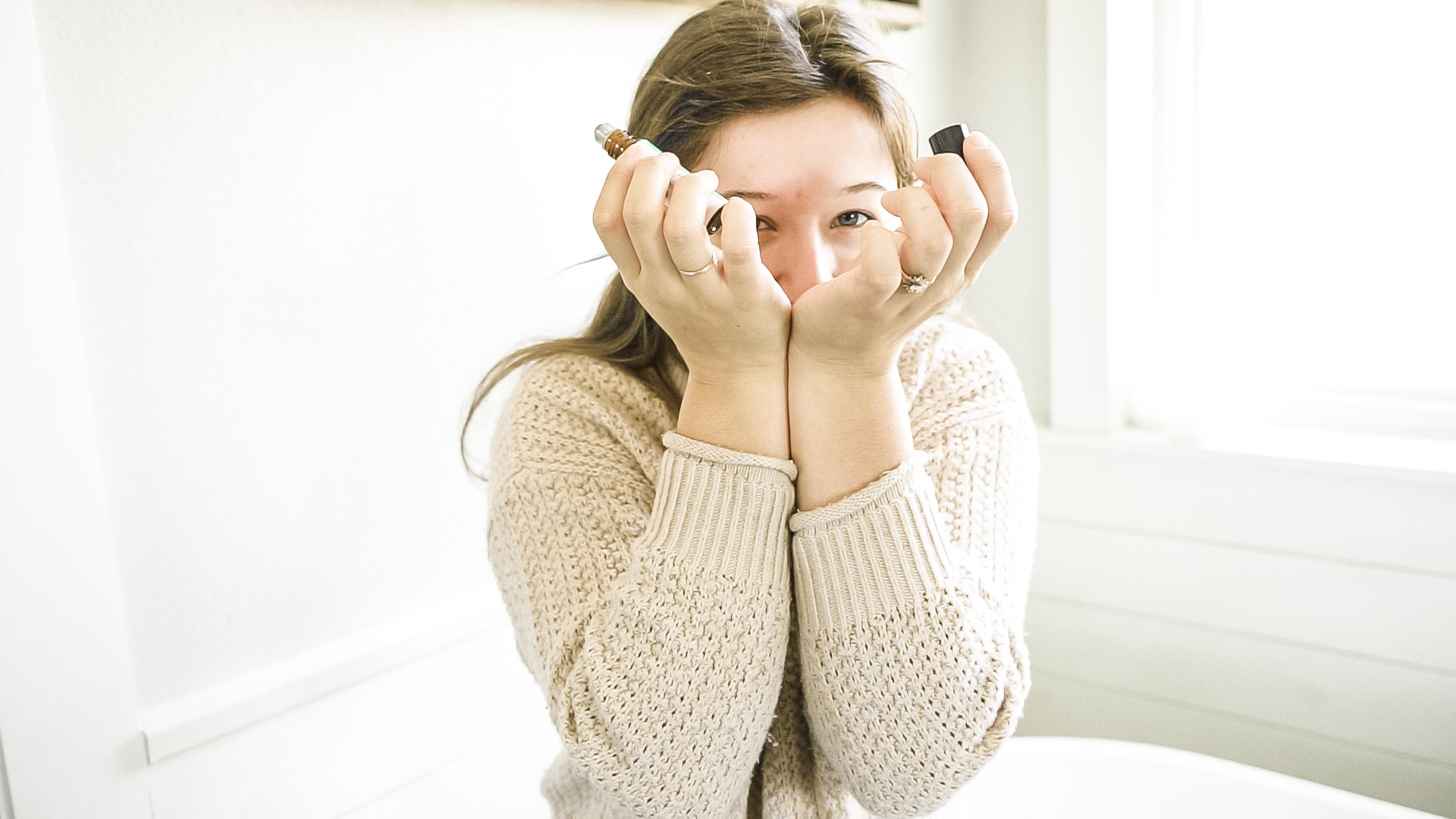 Spa Day Essential Oil Roll-On Recipe - Simply Earth Blog