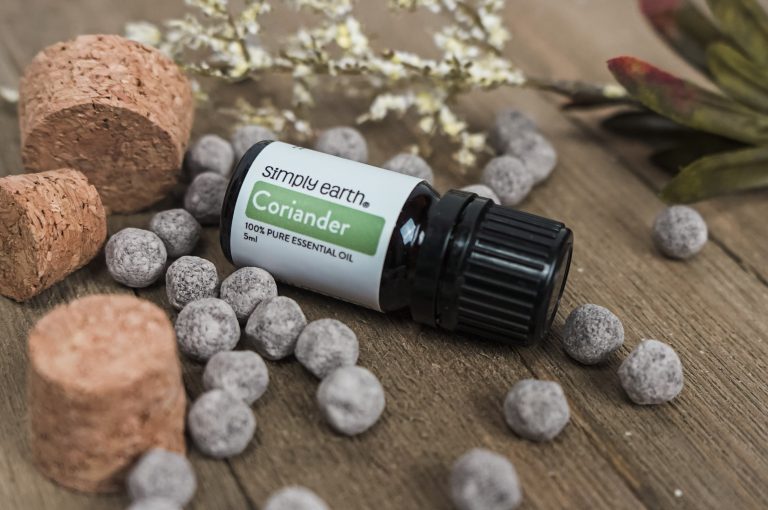 Coriander Essential Oil Benefits, Uses, & Recipes - Simply Earth Blog