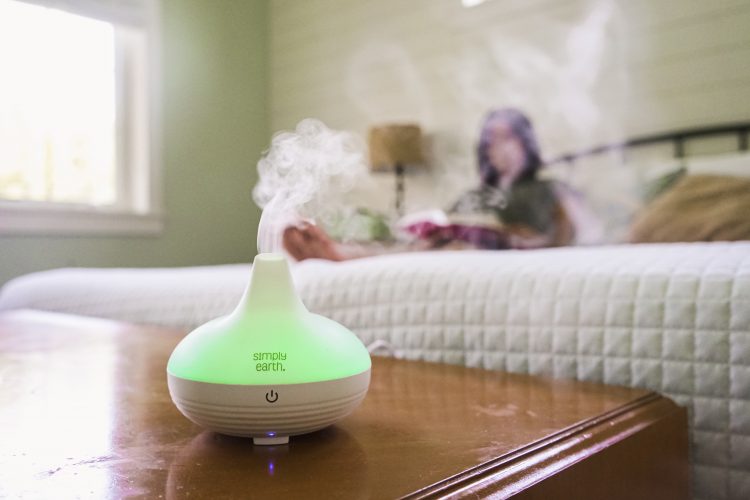 Floral Essential Oil Diffuser Blend Recipes - Simply Earth Blog