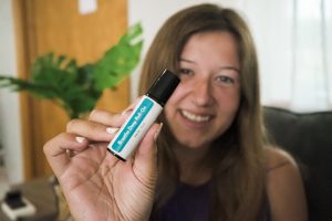 Breathe Deep Roll-On Recipe for Stuffy Nose - Simply Earth Blog