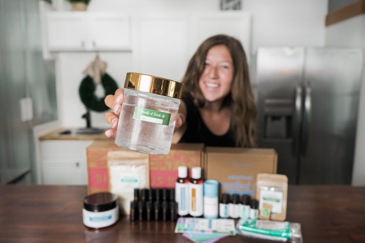 Steam Inhalation: Home Remedy for a Stuffy Nose - Simply Earth Blog