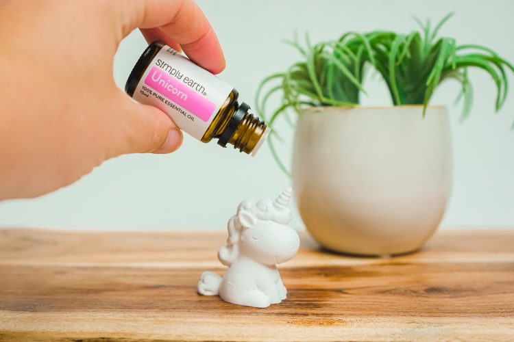 Aroma the Unicorn Essential Oil Diffuser - Simply Earth Blog