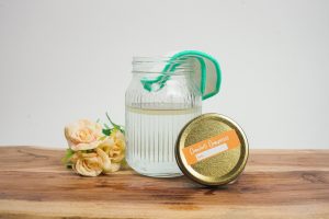 DIY Warm and Cold Compress With Essential Oils - Simply Earth Blog