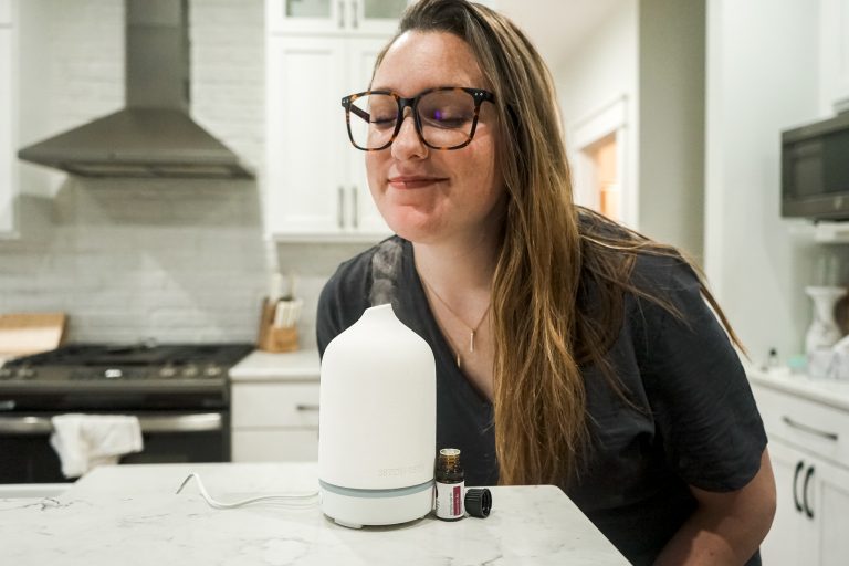 Love in the Air Diffuser Blend - Simply Earth Blog