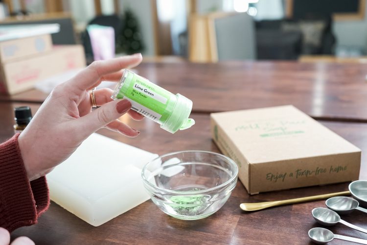 All You Need to Know About Glycerin Soap Base - Simply Earth Blog