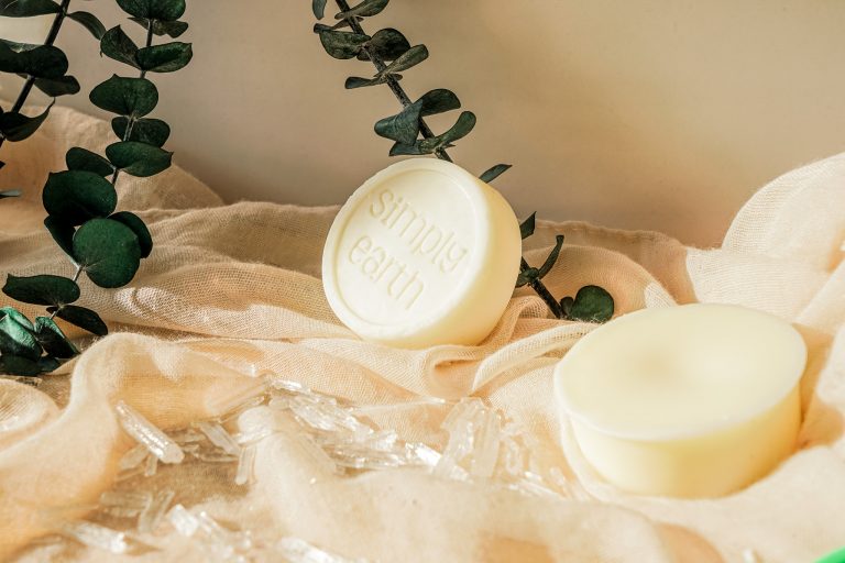 Healing Hands Solid Lotion Bar Recipe - Simply Earth Blog
