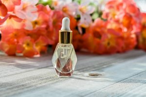 Fresh Flowers Face Serum Recipe - Simply Earth Blog