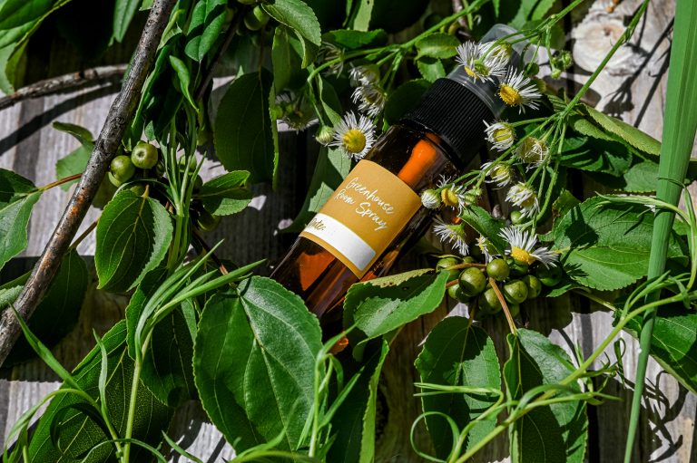 Essential Oil Room Spray To Freshen Up Your Home - Simply Earth Blog