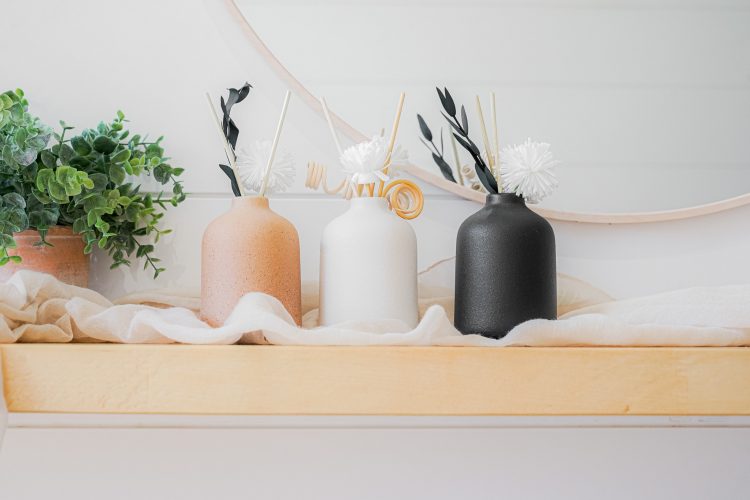 How to Make Reed Diffuser to Scent Your Home - Simply Earth Blog
