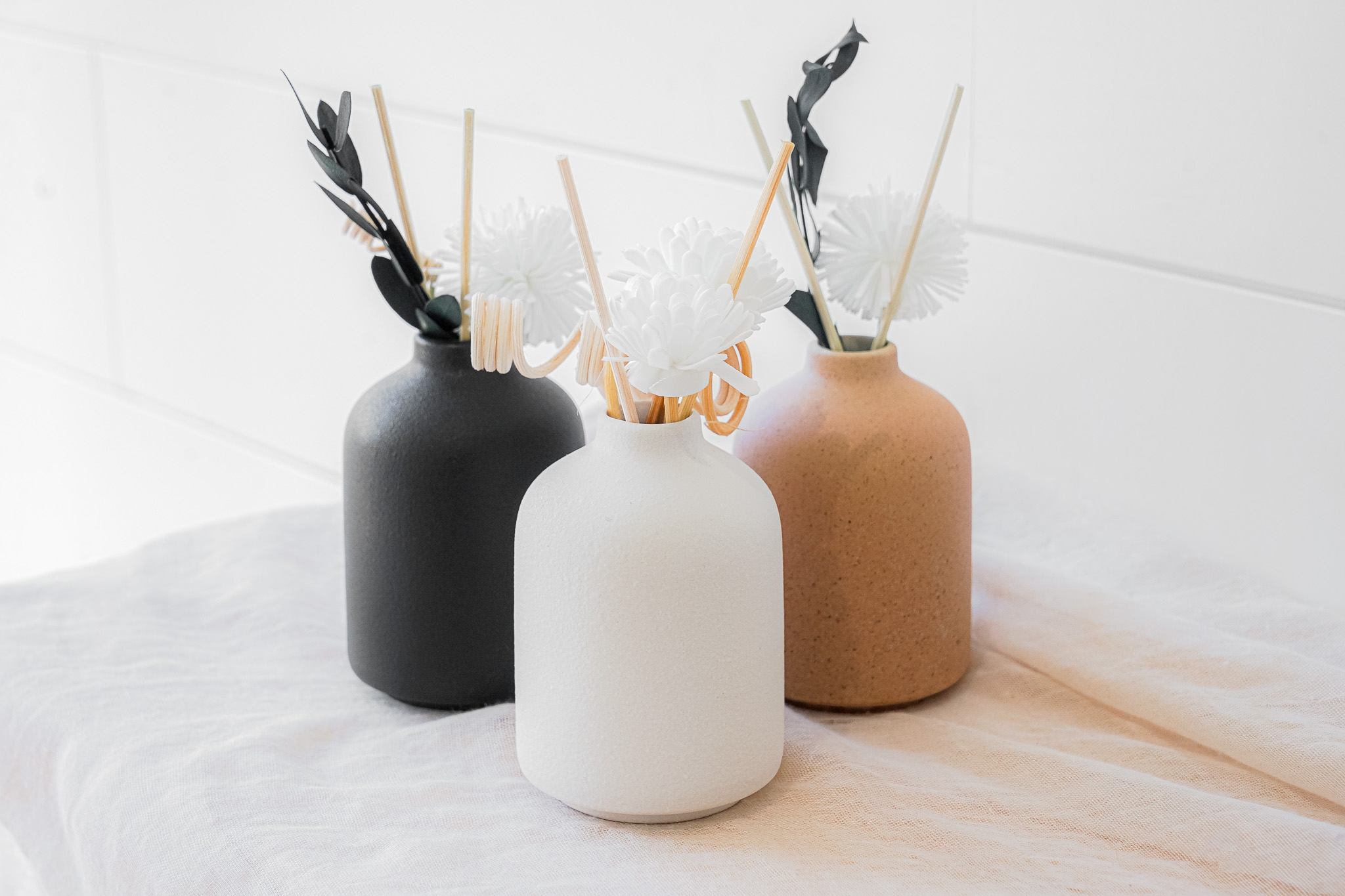 The Best Ingredients for DIY Reed Diffusers - Simply Earth Blog