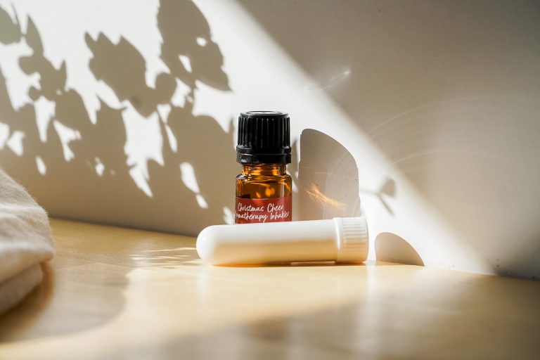 Breath in the Holidays With This Natural Inhaler Recipe - Simply Earth Blog