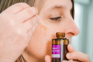 The Best Essential Oils for Every Skin Type - Simply Earth Blog