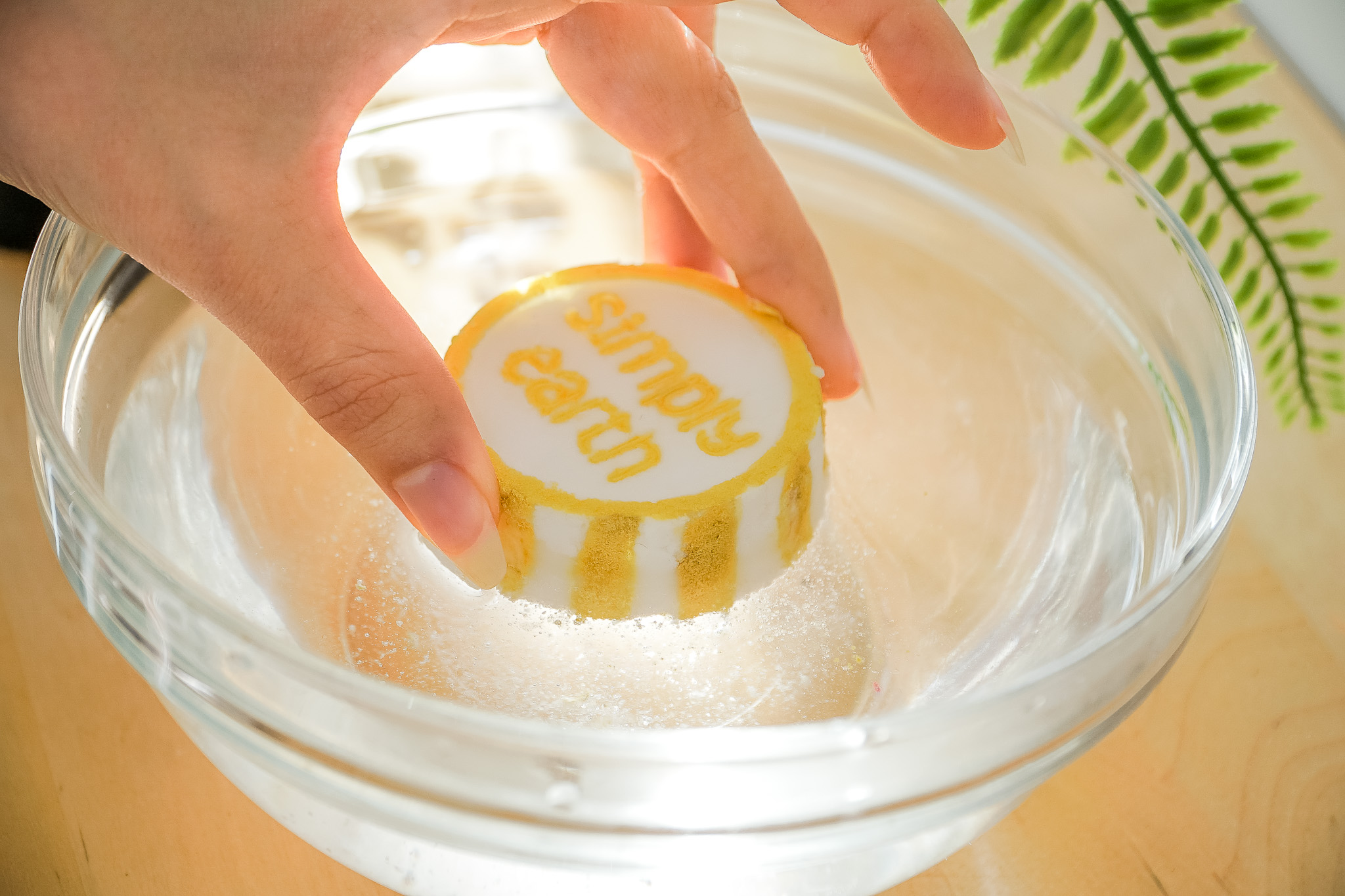 Glitter & Gold Shower Steamer - Simply Earth Blog